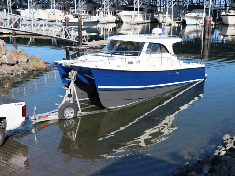In-N-Out Trailer Boat Storage – River Bend Marina